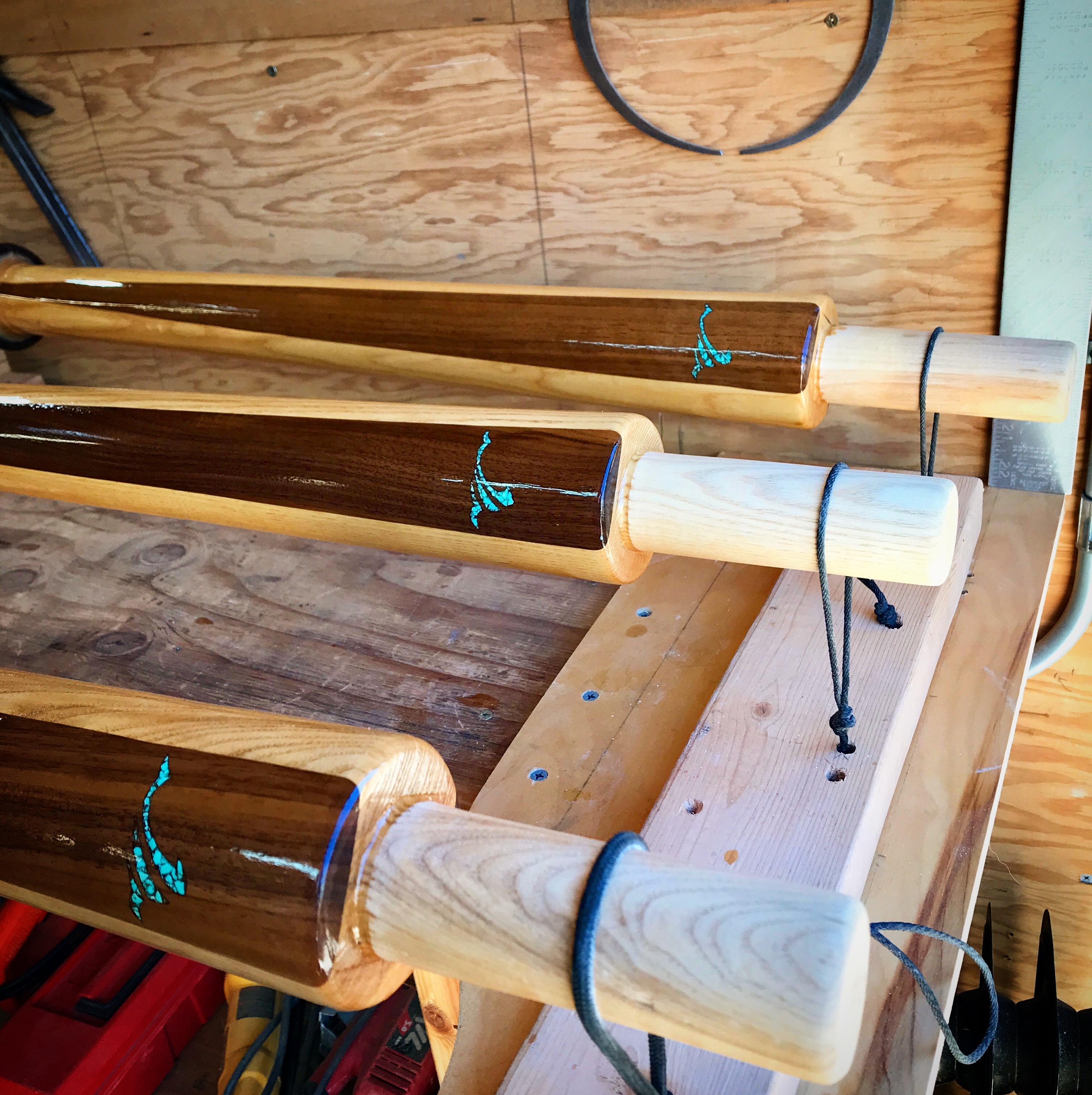 Songbird Oars – Handcrafted wood oars